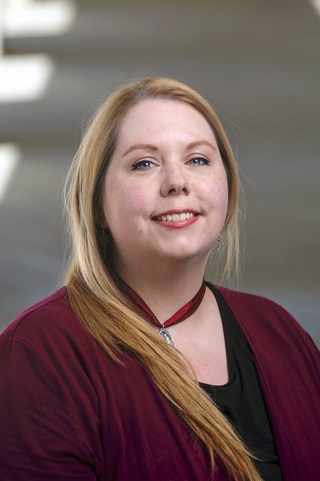 Meet Lizzie Barnfield, Staff Senator and Administrative Assistant for ...